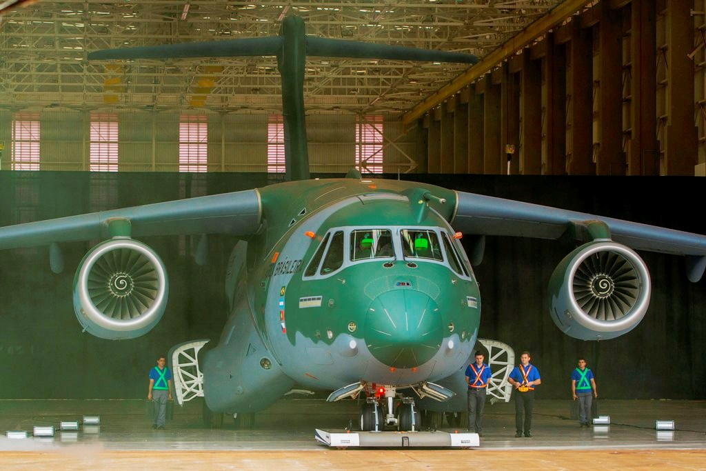 APRESENTADO O KC-390 | Operacional