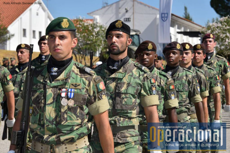 A BOINA DE COR VERDE NO EXÉRCITO PORTUGUÊS | Operacional